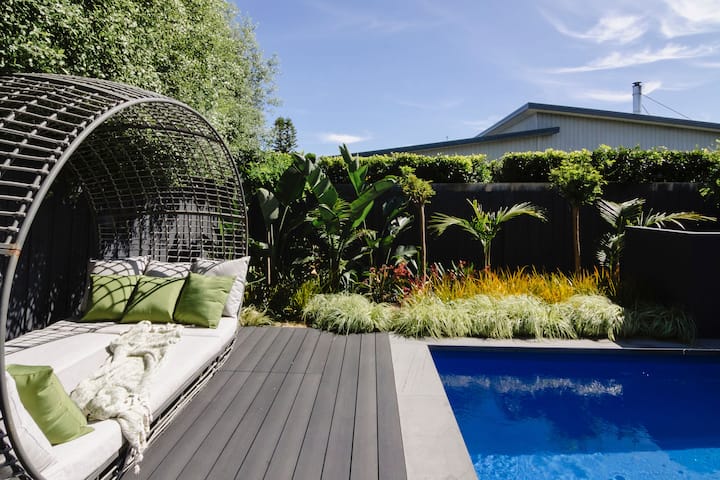 Summer Salt Into Luxury - Mount Martha