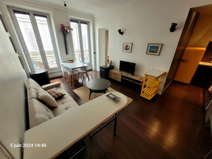 Parisian Apartment | Ideal Location Jo | 5p - Paris
