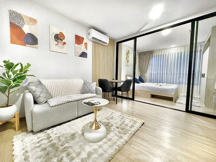 Brand New & Modern 1br Condo /W Pool Access - Phuket