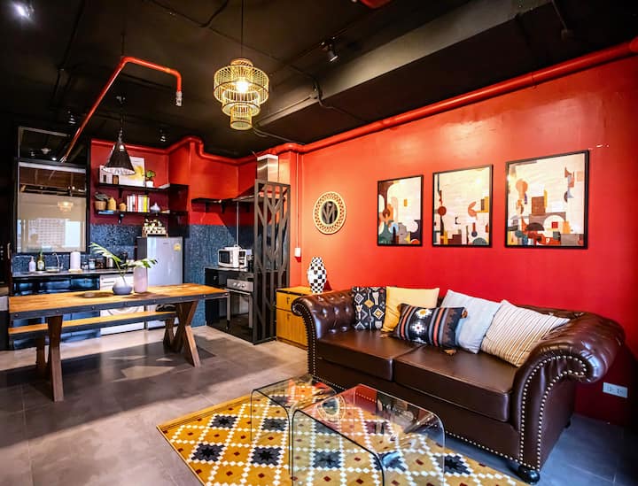 Best River View ~ Loft Apartment In Great Location - Bangkok