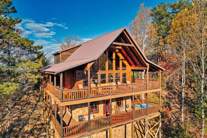 Peaceful Views | Sleeps 12 | Hot Tub | Arcade - Wears Valley, TN