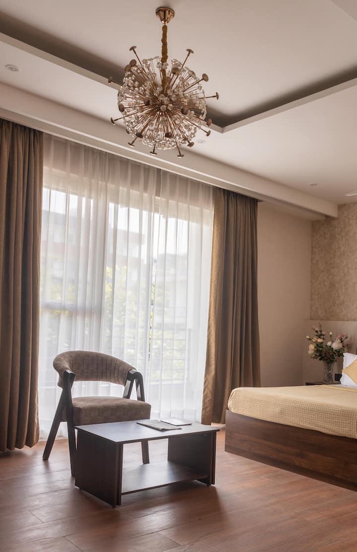 Ultra Luxury 4 Bhk Apartment Golf Course Road - Gurugram