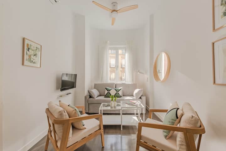 Isg Apartments: Cuesta Del Rosario - Sevilla