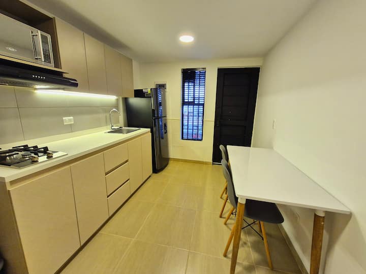 Casa Vuggó - Mini Loft 101 / Near Poblado - Medellín