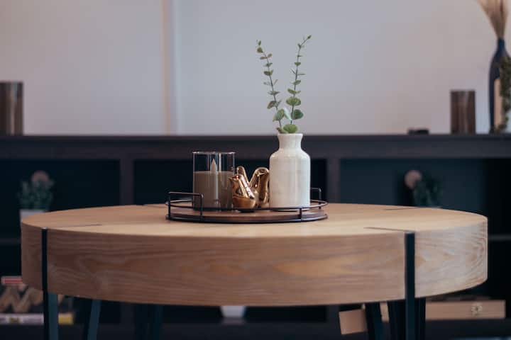 Chic Industrial Vibes / Pool/gym/ 8 Mins To Dtn - Greenville, SC