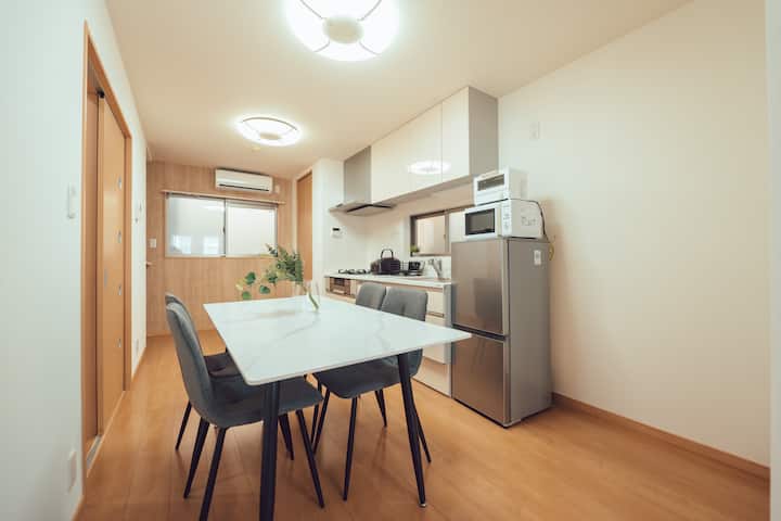 寺田町駅徒歩5分/天王寺駅1駅2分/難波まで15分/usjまで25分/空港まで最短41分 - Osaka