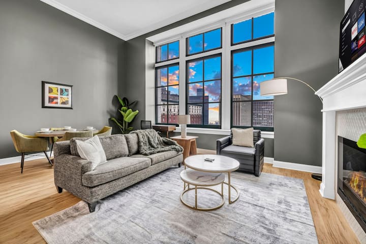 The Halle Downtown 1bd | Free Parking/gym/security - Cleveland, OH