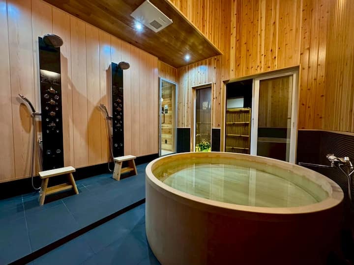 【Bedrock & Open-air Bath】villa (Non-smoking) /9ppl - Tateyama