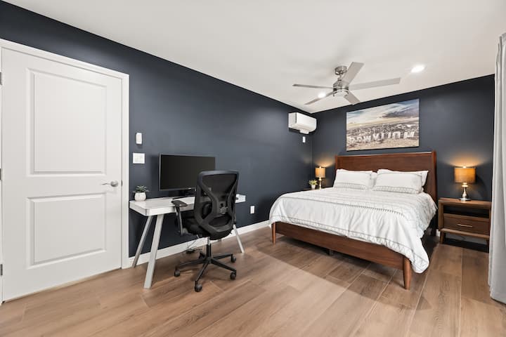 Workspace + Washer & Dryer | By Metro Red Line - Los Angeles, CA