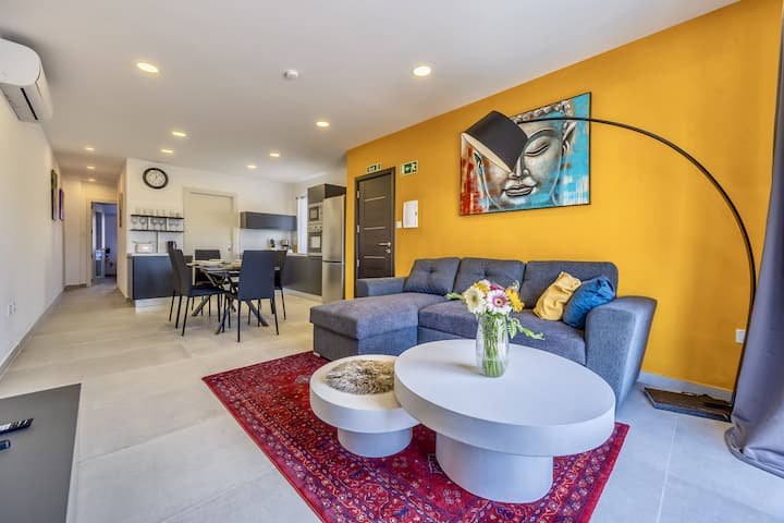 Chic & Modern Stay With Spacious Private Terrace - Valletta