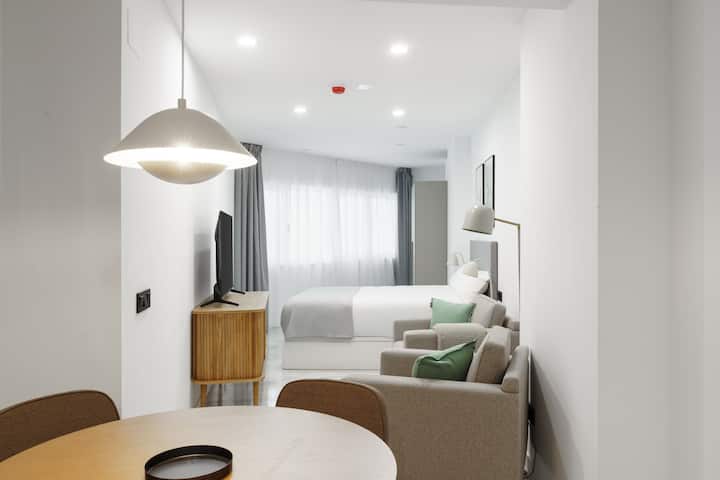 Limehome Jerez De La Frontera | Studio - Jerez de la Frontera