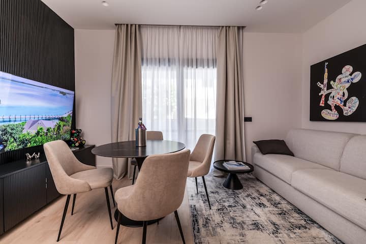 Extreme Luxe Azulis#3 | 2br Apartment | Garden + P - Olbia