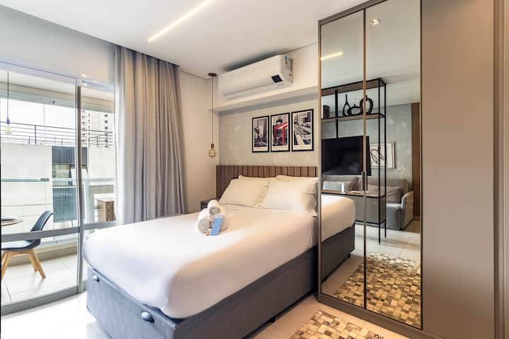 Spacious Studio Near The Airport With Parking - Brazil