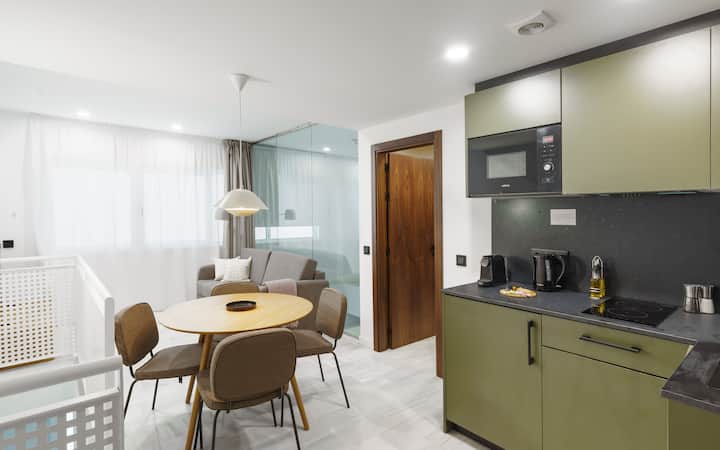 Jerez De La Frontera |1-br Comfort Apt. + Sofa Bed - Jerez de la Frontera