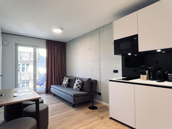 Neues, Exklusives Apartment In München Mit Balkon - Munich