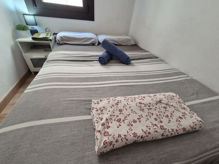 A Comfortable Room Sarad-familia Zone - Barcelona