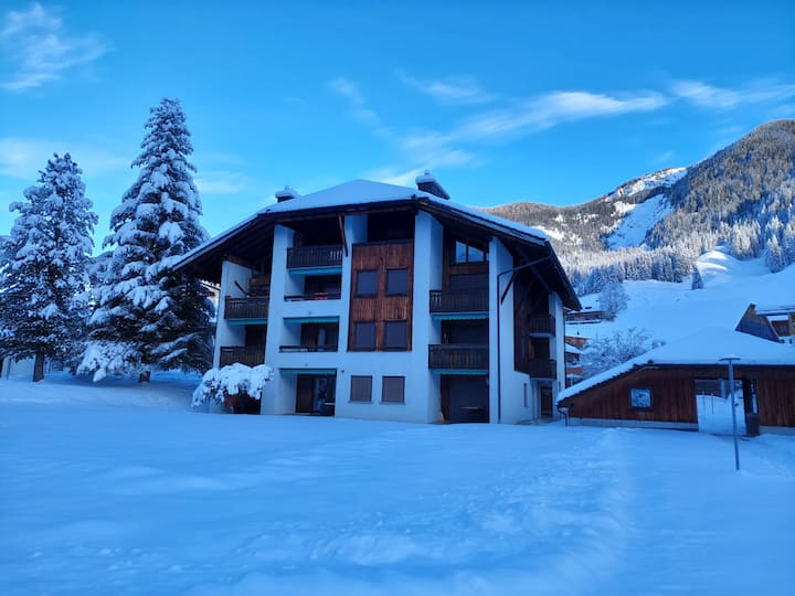 Ruhige Ferienwohnung Mit Traumhaften Bergblick - Giswil