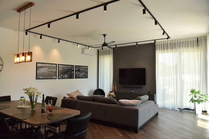 Rent Your Family Retreat - Novi Sad