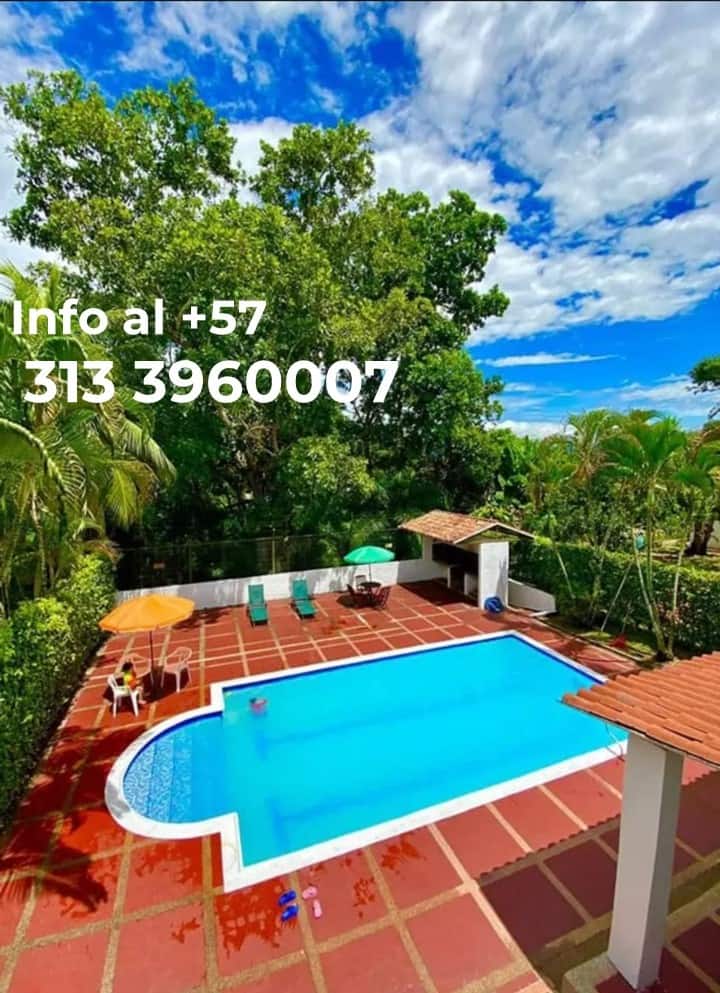 Casa Con Piscina Privada Melgar En Condominio - Melgar