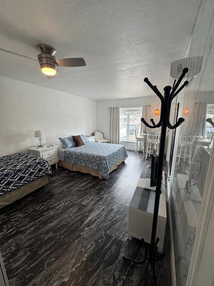 Bonito Y Acogedor Porque Nos Importa - Sarasota, FL