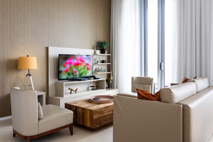 Luxe 1 Br Ocean View By The Beach, Amazing Pool - Aventura, FL