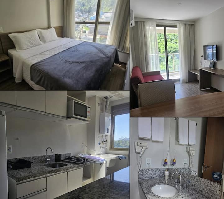 Apto Na Barra Com Cozinha E Garagem 5bl1 - Rio de Janeiro