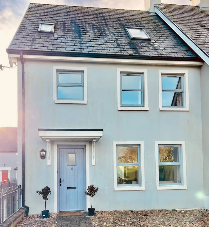 Boulder, Castletownshend, West Cork - Skibbereen