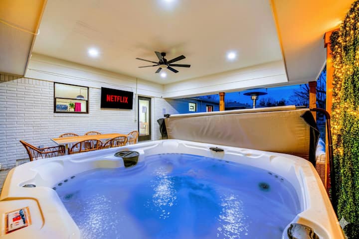 Indy Lux Designer Bnb+hot Tub+1acre Yard+pet+games - 인디애나