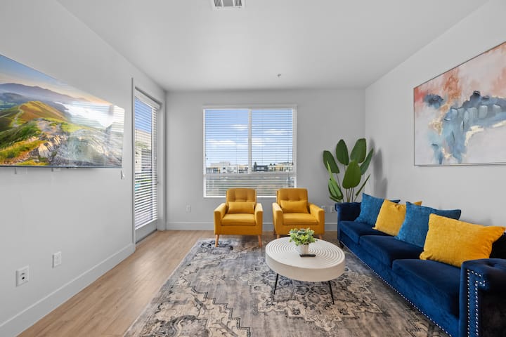 Resort-style Penthouse: Jam-packed With Amenities! - Scripps Ranch - San Diego