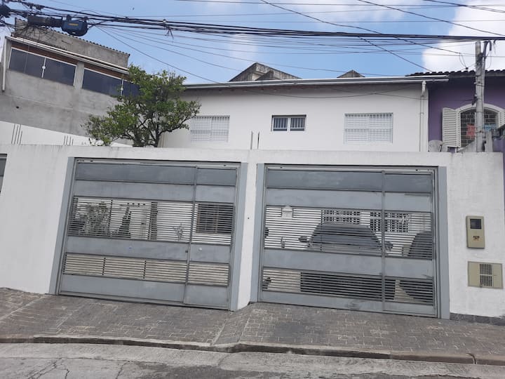 Casa Em São Paulo Espaçosa, Próxima Ao Metrô! - São Paulo
