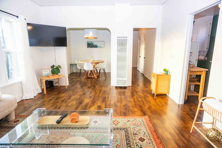 Boho Beach Abode - Steps To The Sand! - Hermosa Beach, CA