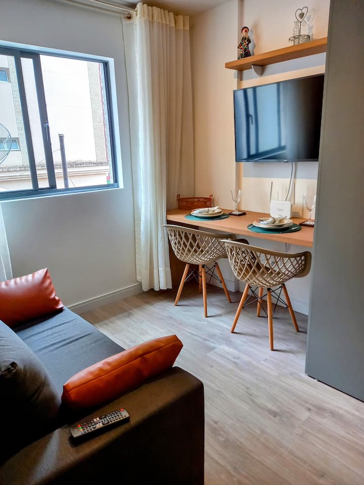 Ap Centro-batel/arcond/garagem/novinho/
Top Local - Curitiba
