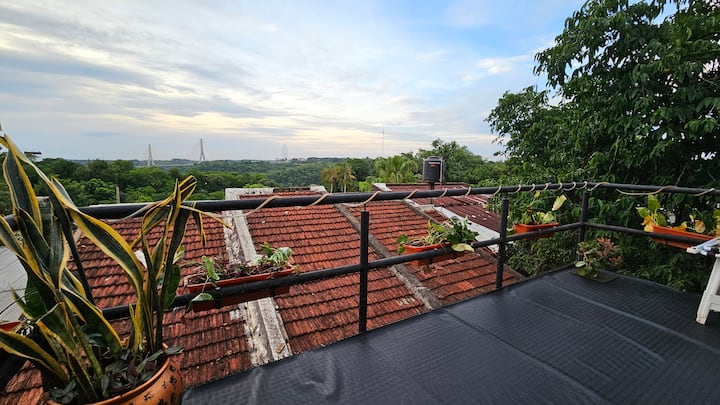 Apartment Near The Waterfront With Balcony! - Puerto Iguazú