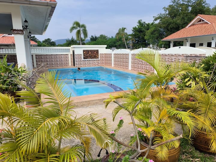 3 1/2 Zimmer Pool-villa Mit Whirlpool - Hua Hin
