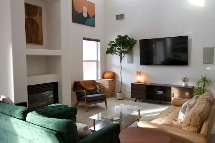 Casa Colibri - Private Heated Pool & Hot Tub - Albuquerque