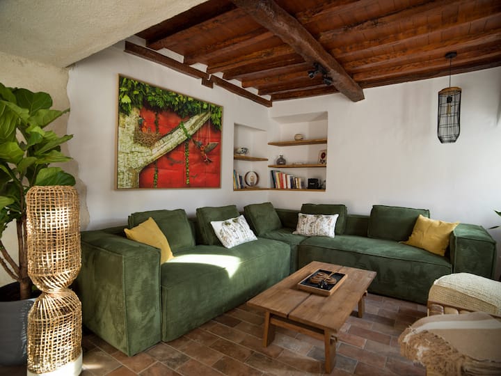 Le Grand Caners: Eco-chic Mas, Spa & Pool (6p) - Costa Brava