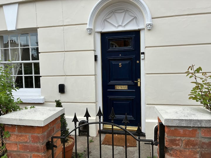 St Johns Place - Isle of Wight