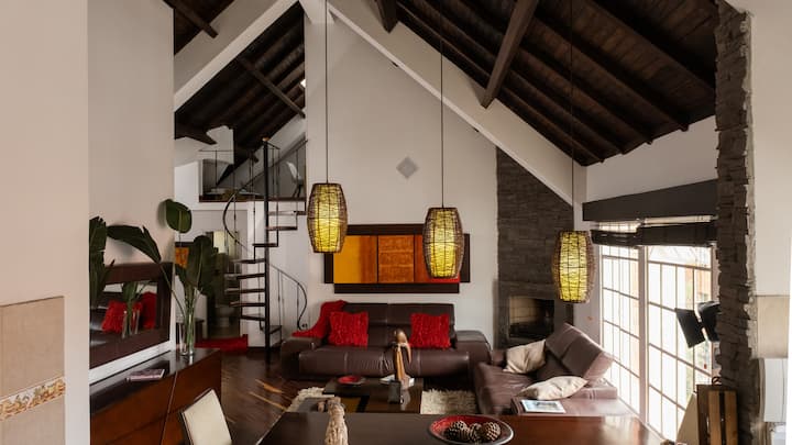 Teusaquillo Penthouse : Colonial Refuge Loft - Calima