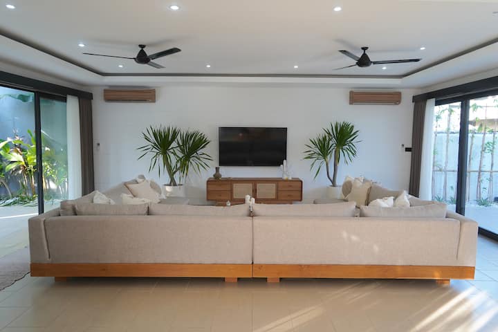 Villa Admire - Spacious, Garden & Homey, Bali - Seminyak
