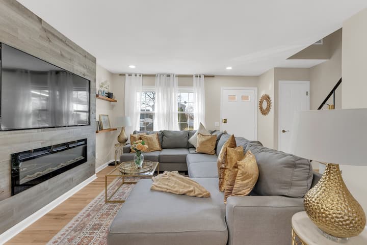 The Cream City Collection @ Middlesex - Somerville, NJ