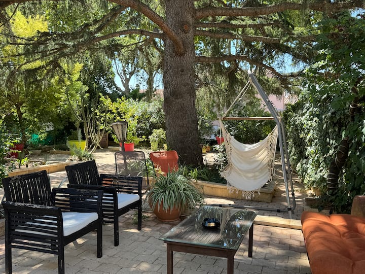 Havre Spacieux En Campagne - Grillades & Jardin - Creissan