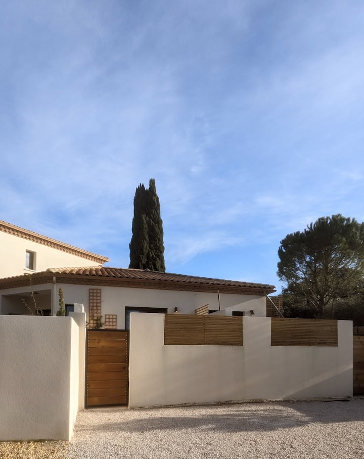 Une Chambre Au Calme Avec Cour Intérieure Privée - Vendargues