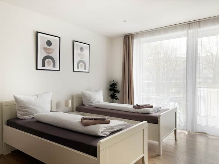 Central * 4-beds * Free Parking * Wi-fi* Balcony - Dortmund