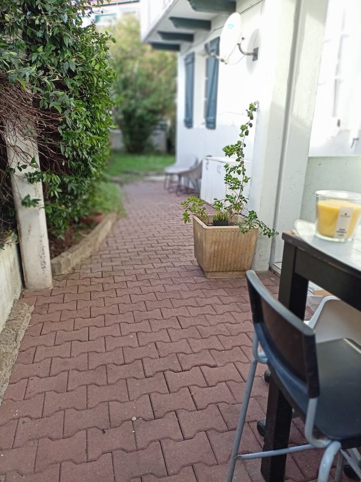 Appart T4 Avec Jardin Privé Dans Maison Basque - Ciboure