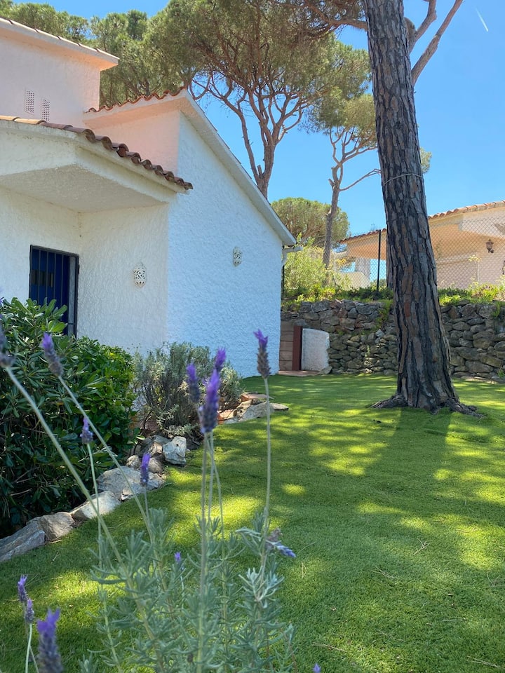 Maison Privée Avec Jardin At Porche à Plage Pals - Pals