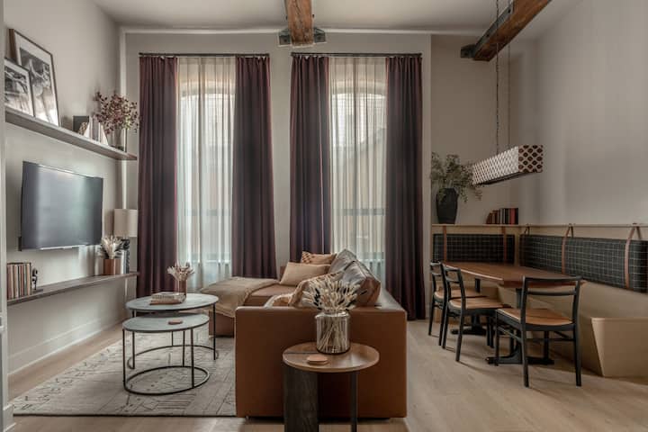 Luxurious Artisan Loft W/chic Design | The Tanner - Philadelphia, PA