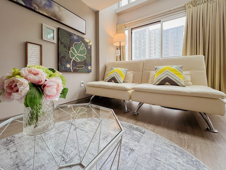 Elegant Designer 2br Loft W/ Paid Parking - Waterloo, Canadá