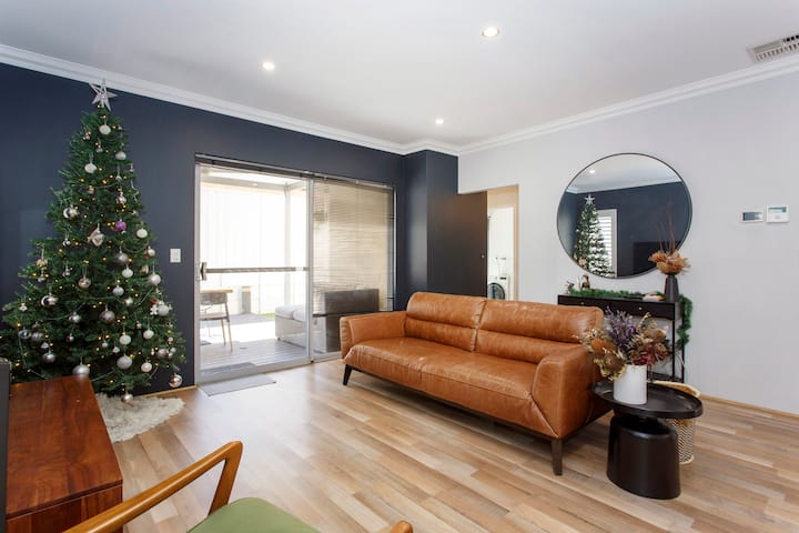 Stylish Urban Getaway! - Perth