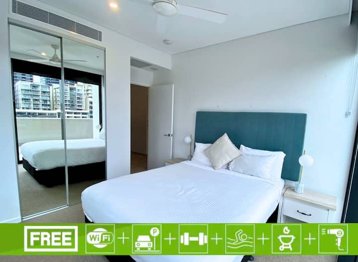 Spacious 2-bedroom Apartment W/ Parking - Brisbane