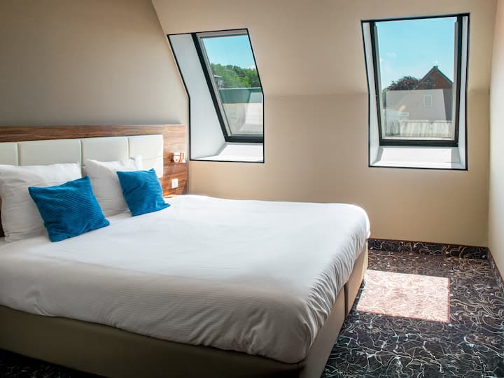 Free Parking - Standard Twin/double Room - Amstelveen